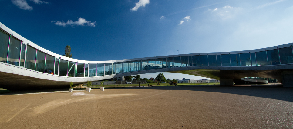 EPFL leads the world ranking of “universities under 50 years old ...